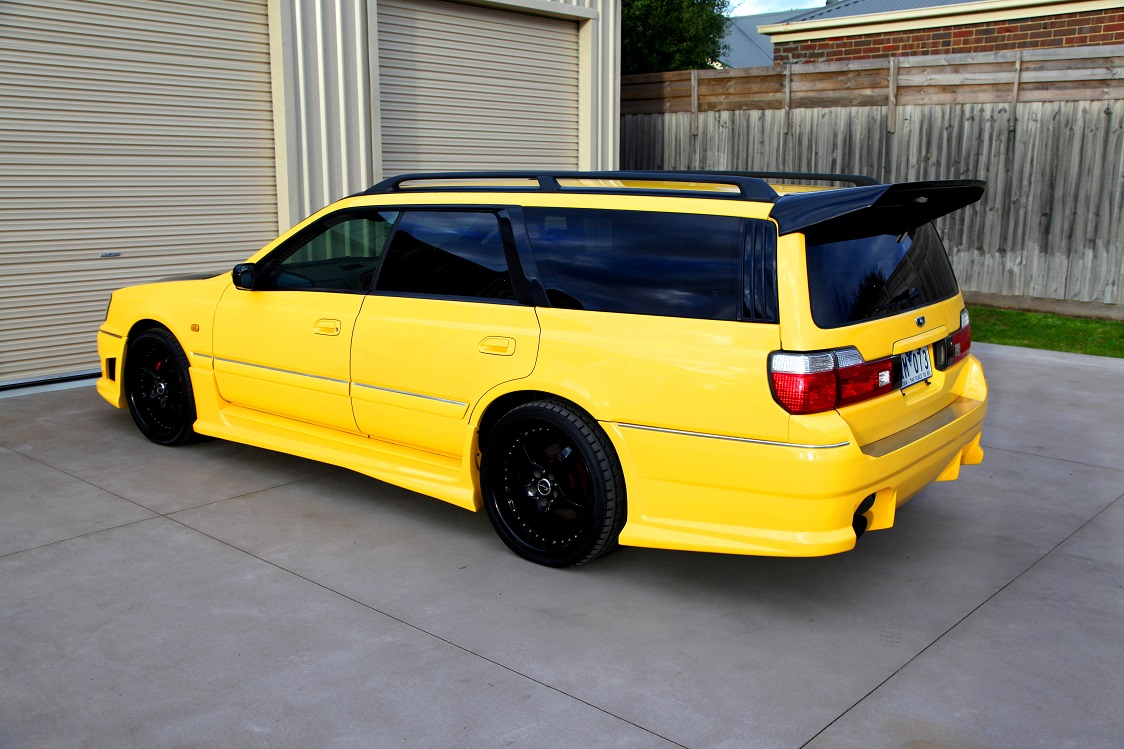 Nissan Stagea AWD Turbo wagon. - East Coast Car Excellence