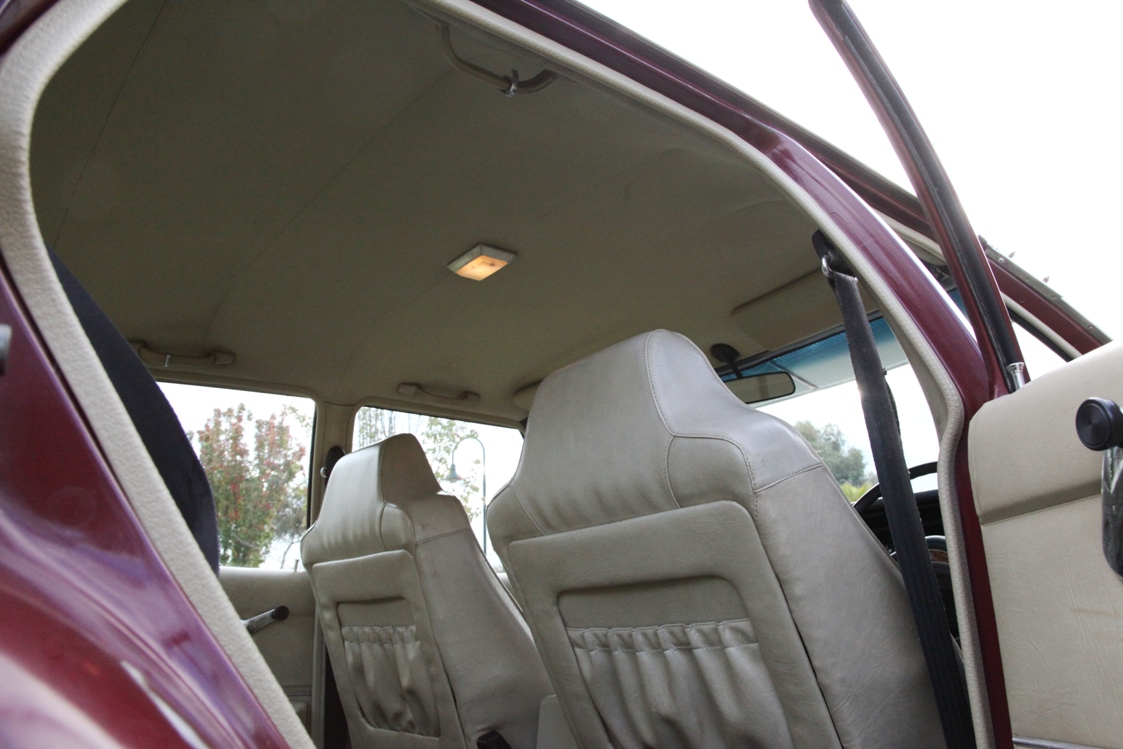 Holden HX Statesman, 308ci - East Coast Car Excellence